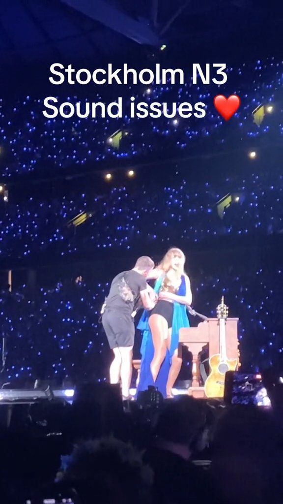 Problemi sul palcoscenico per Taylor Swift e alla fine resta in mutandoni